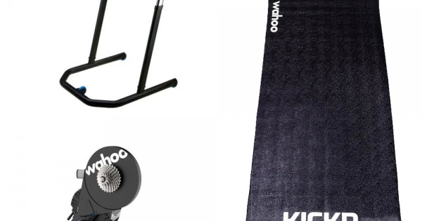 Wahoo - KICKR v5 Essentials Bundle 1 - includes DESK, MAT